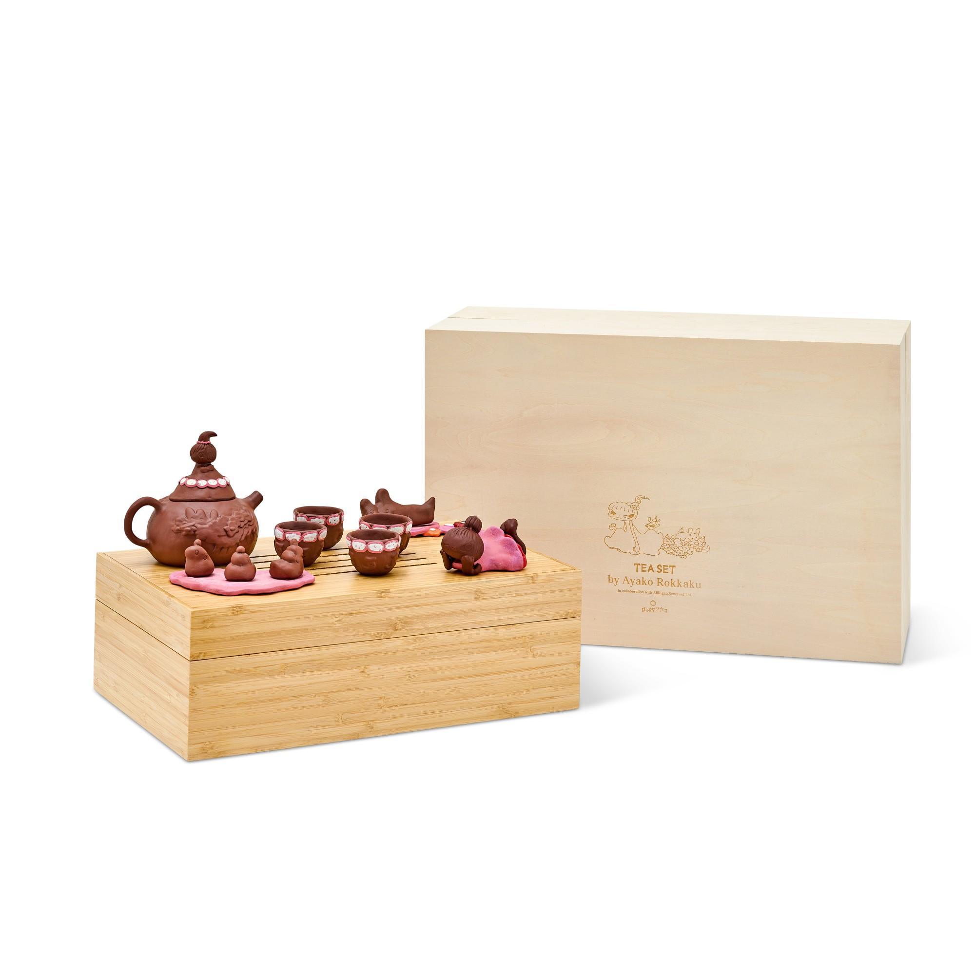 Tea Set by Ayako Rokkaku | Art.Salon