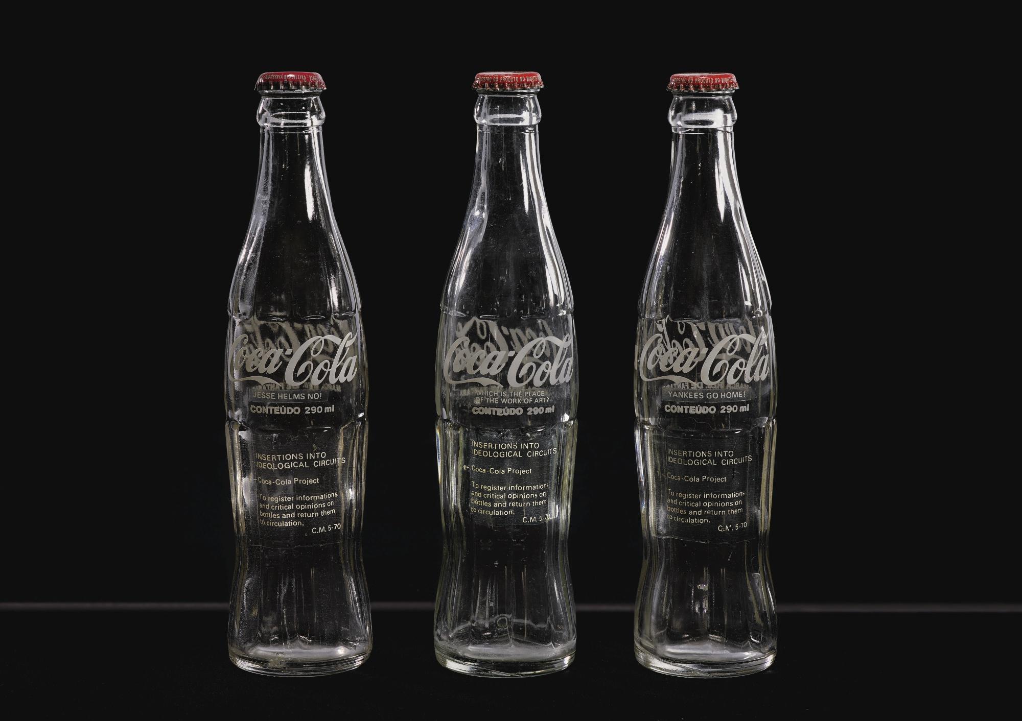 Inserções Em Circuitos Ideológicos: Projeto Coca-Cola by Cildo Meireles ...