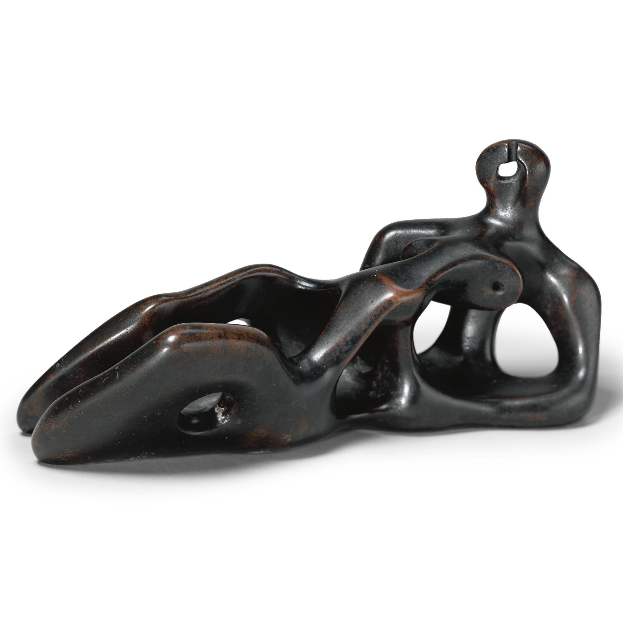 Reclining Figure by Henry Moore | Art.Salon