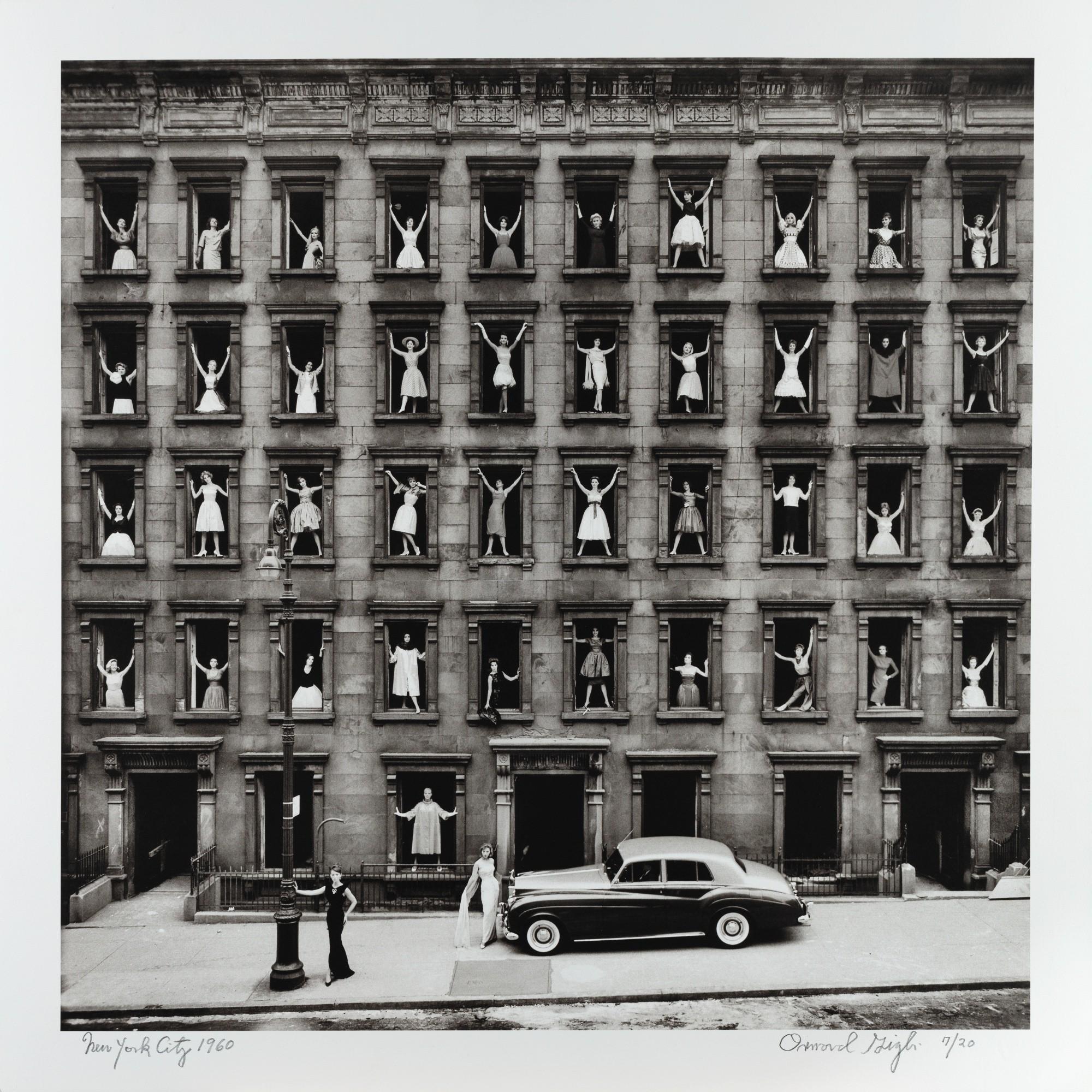 Girls In Windows, New-York, 1960 by Ormond Gigli | Art.Salon
