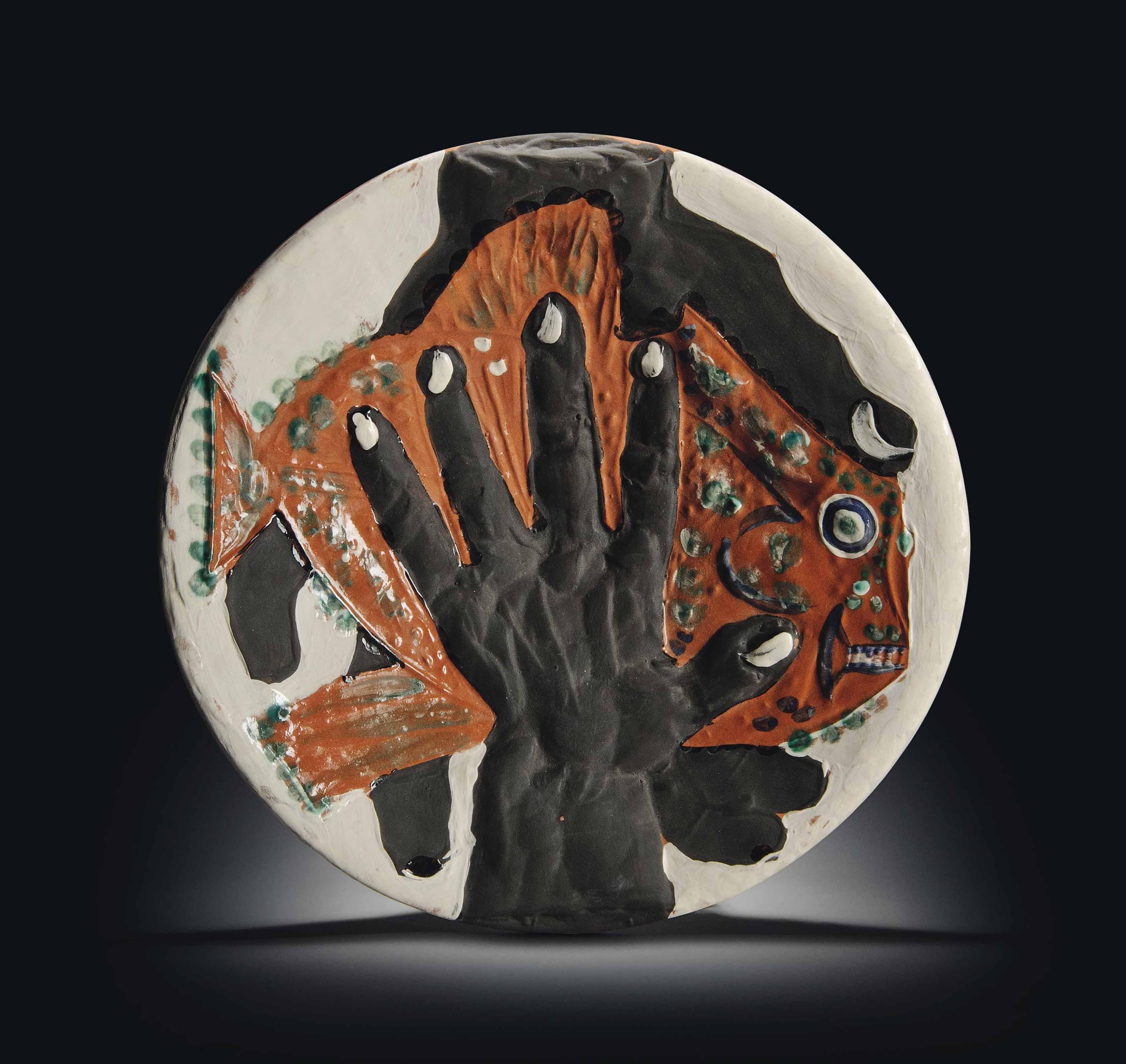 Mains au poisson (A.R. 215) by Pablo Picasso | Art.Salon