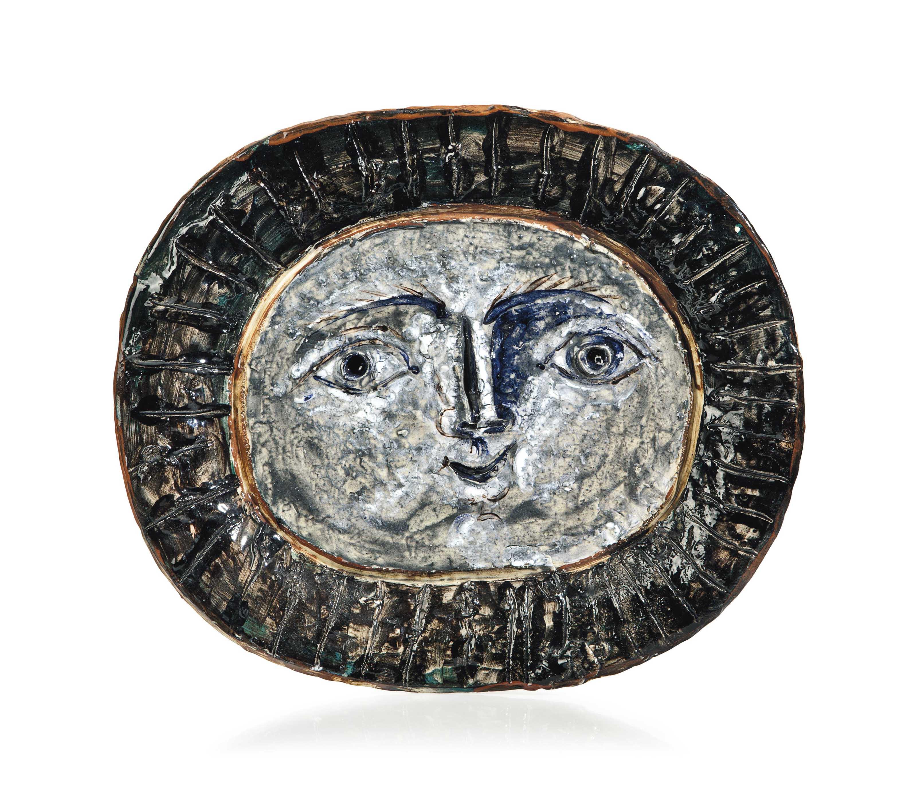 Visage en relief by Pablo Picasso | Art.Salon