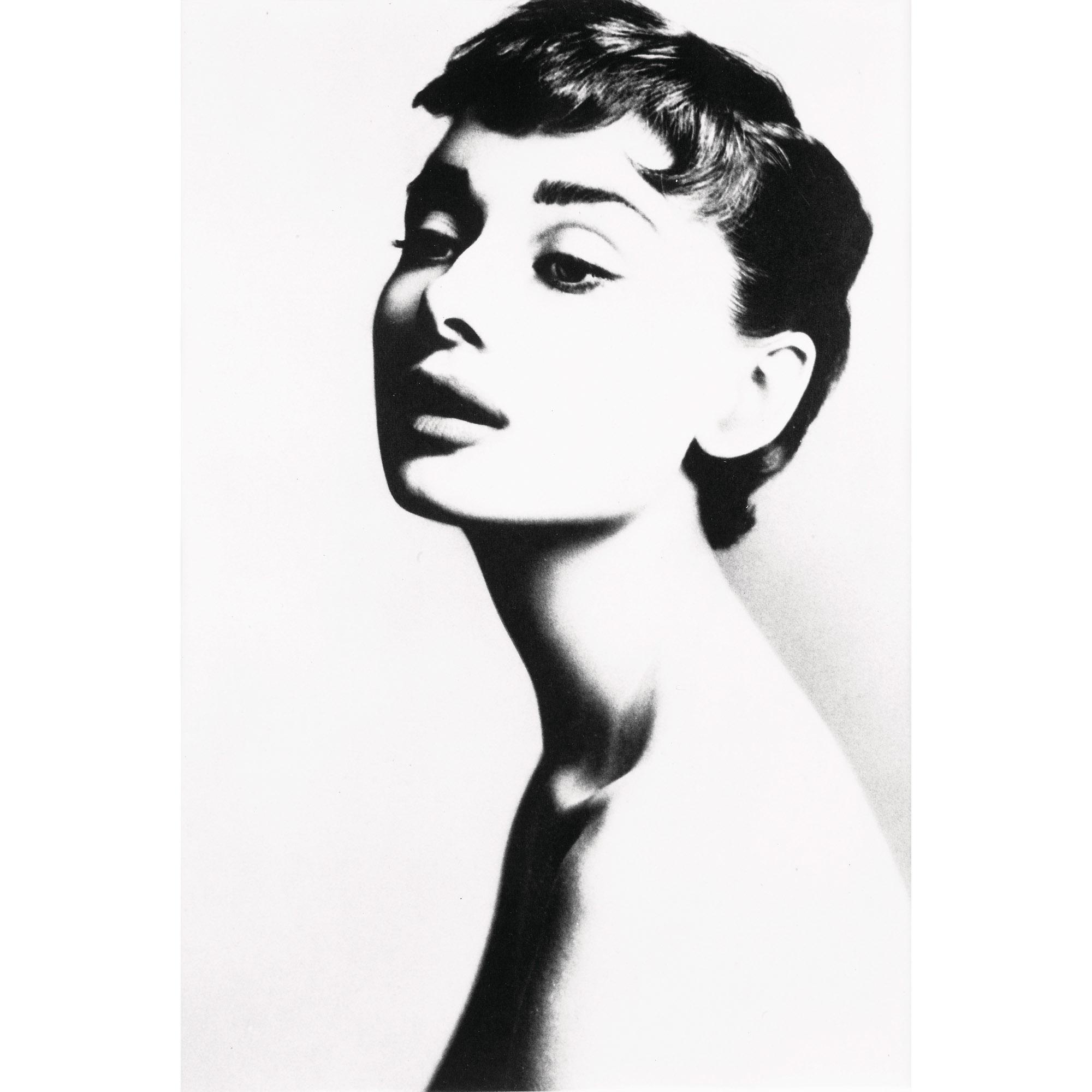 Audrey Hepburn, New York, December 18, 1953 by Richard Avedon | Art.Salon